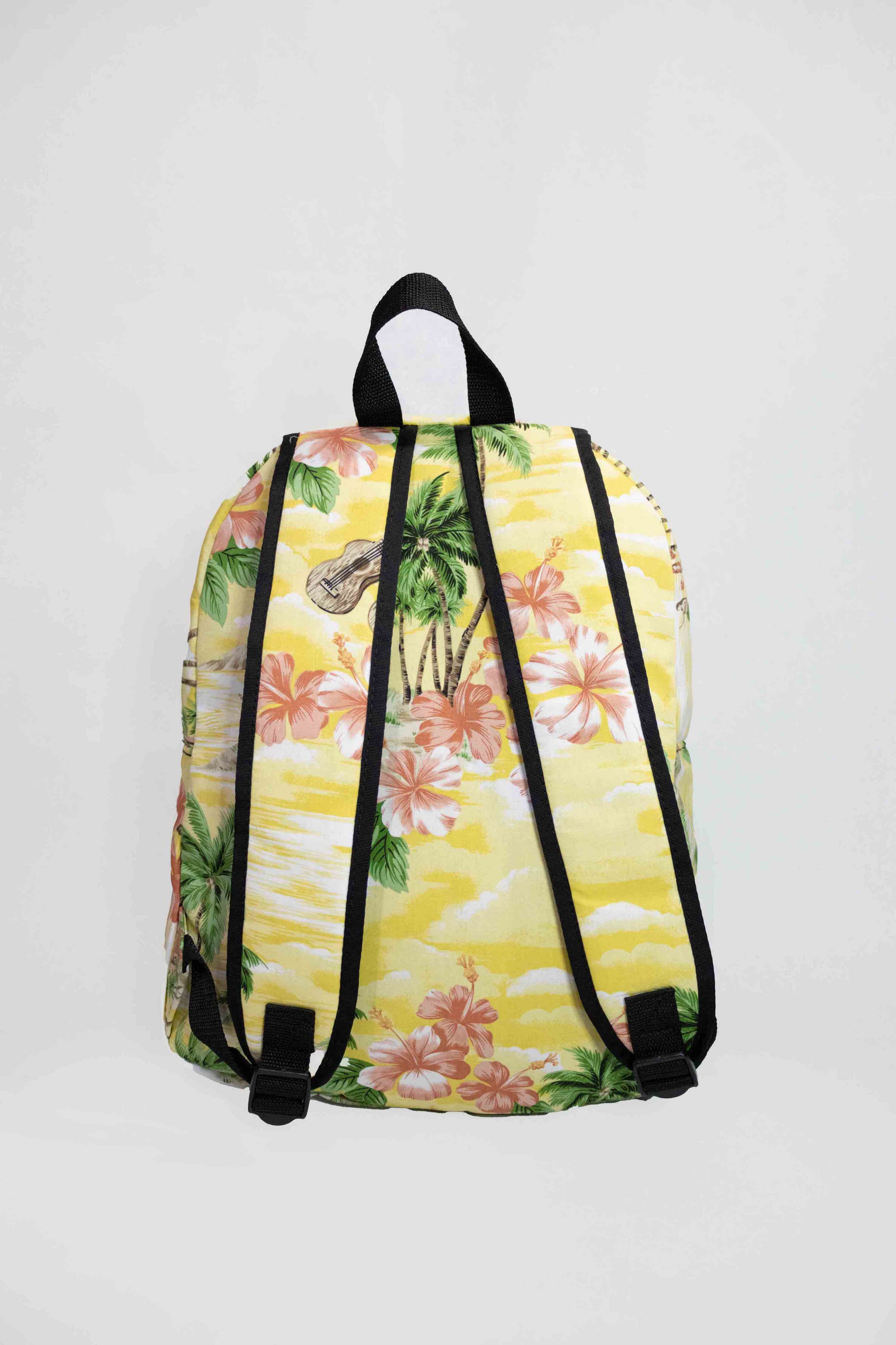 Waikiki Backpack (Butter) – Go Barefoot 1957